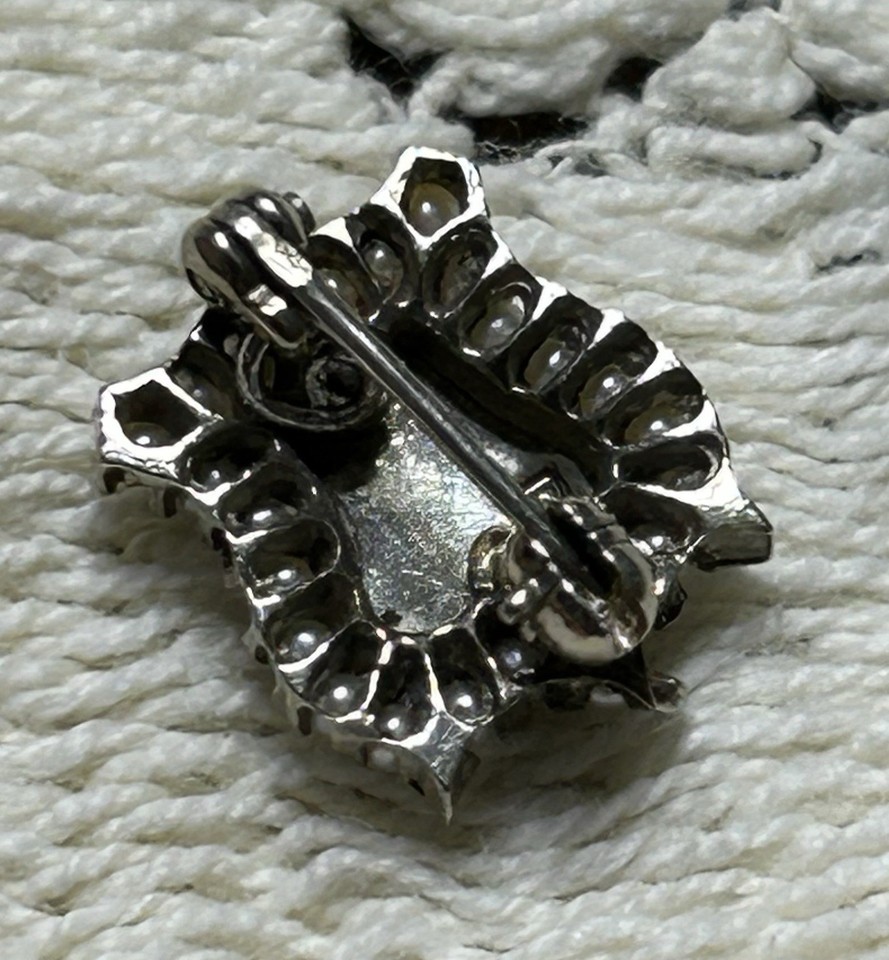 Vintage ZETA TAU ALPHA Pin Badge 10K White Gold Seed Pearls Greek ...