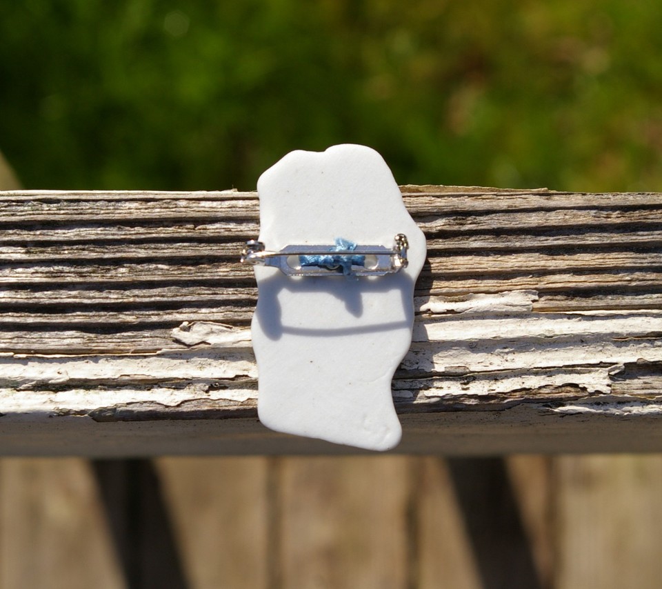 Santa Claus Hat Star Christmas Holiday Ceramic Pin Pinback Button ...