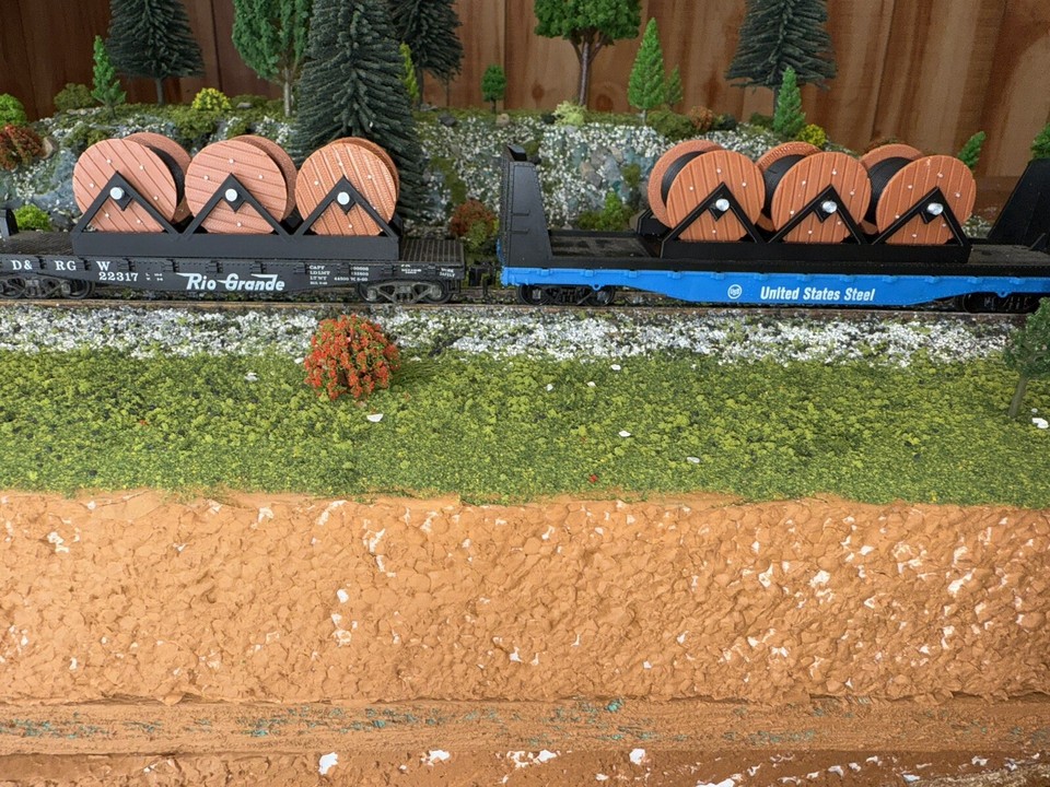 1:87 HO Scale Black Wire Spool Load/Decor 2pk | eBay