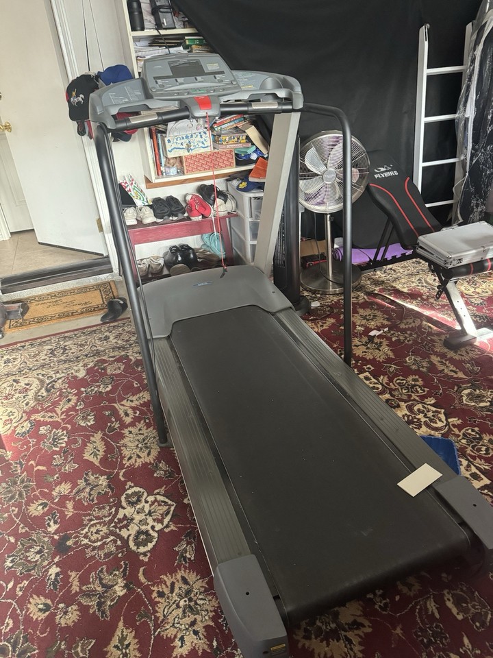Precor Treadmill C966i | eBay