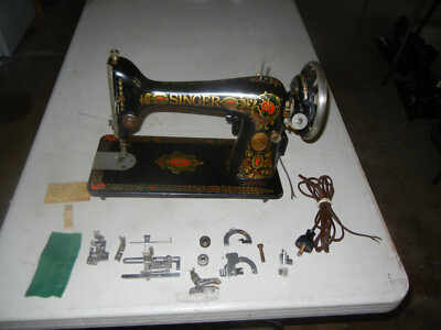 Sewing Machines - Singer Model 15 Sewing Machine