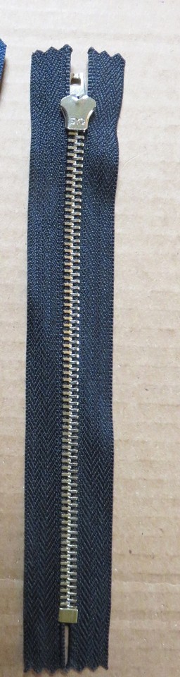 12pc 7" #5 Light Gold Plated Zipper with YG Slider (Black Tape) | eBay