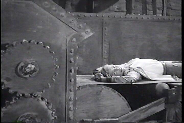 King of the Forest Rangers 1946 12 Chapter Movie Cliffhanger Serial On ...