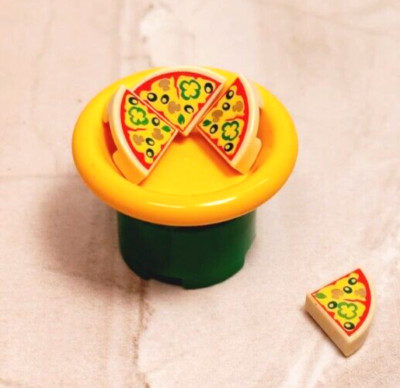 New LEGO Pizza Supreme Deep Dish Stand SLICES Lot of 4 Green Yellow ...