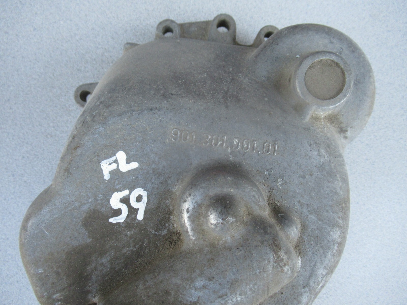 Porsche 911/912 901/902 Transmission Nose Cone Housing 901 301 301 01 ...