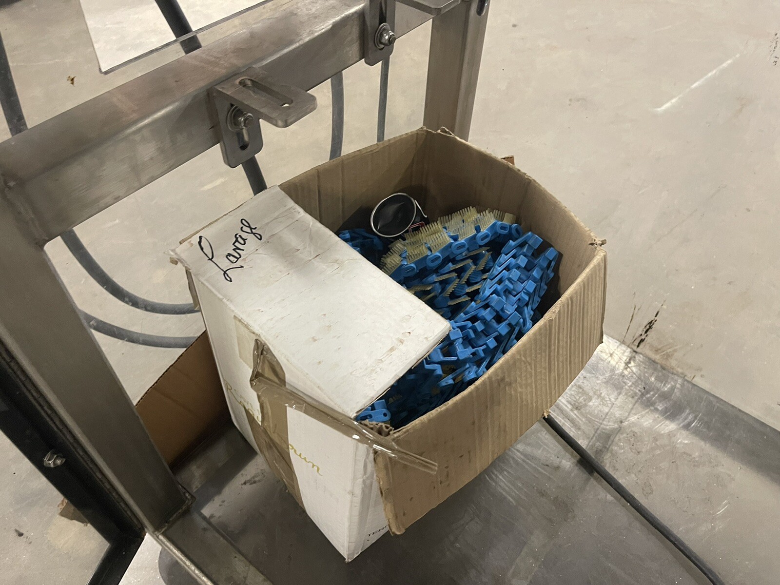 intercon ionized air rinser, 33 in lowerator, can rinser, bottling line ...