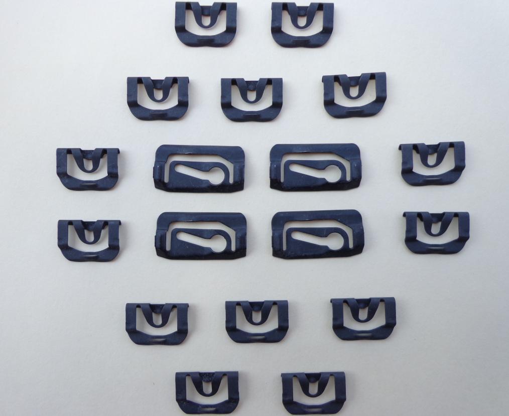 18 OLD SCHOOL WINDOW MOLDING CLIPS! FITS: GM CHEVELLE SS GTO CUTLASS ...