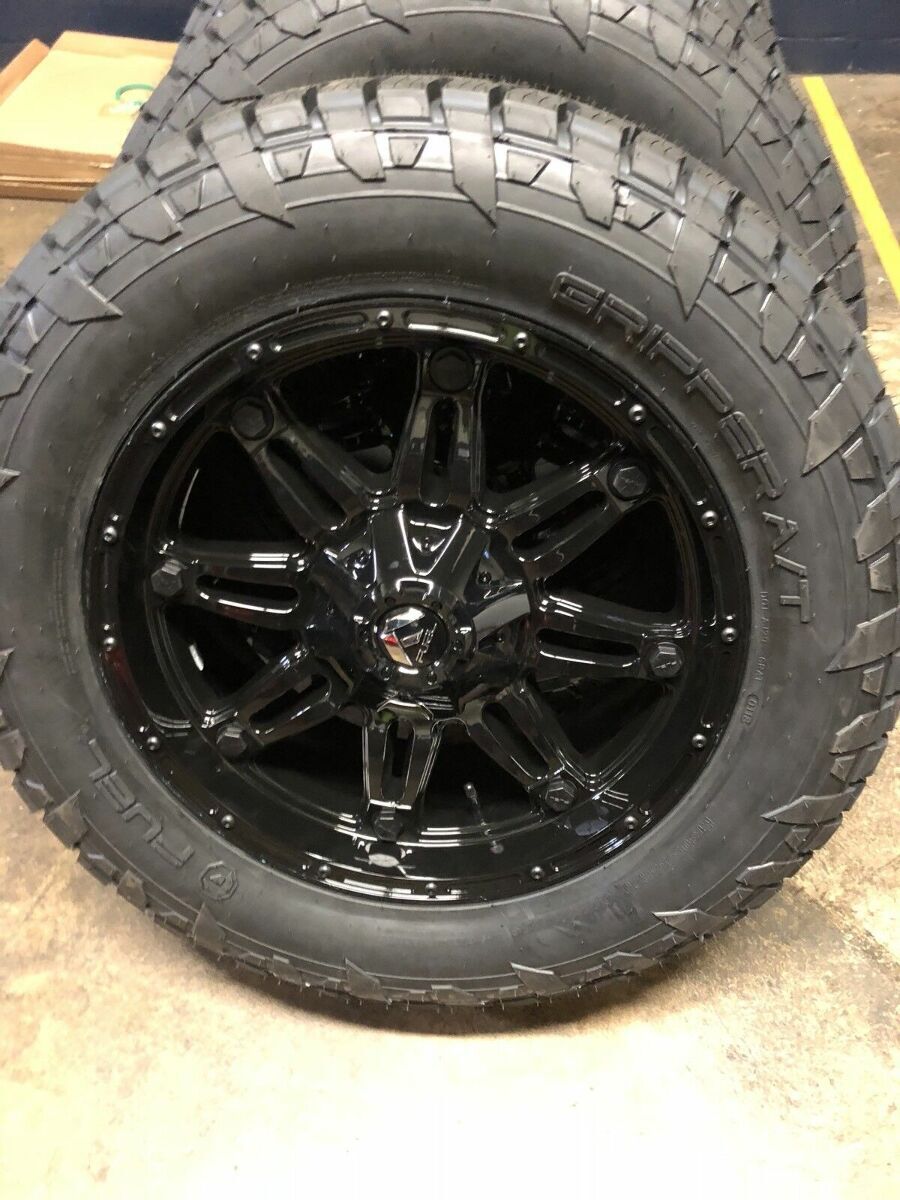 20x9 Fuel D625 Hostage 32" AT Wheel and Tire Package 5x150 Toyota ...