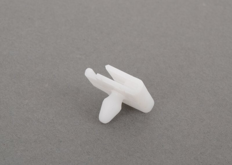 Mercedes W201 Body Trim Mount Clip Bracket A0059883878 | eBay