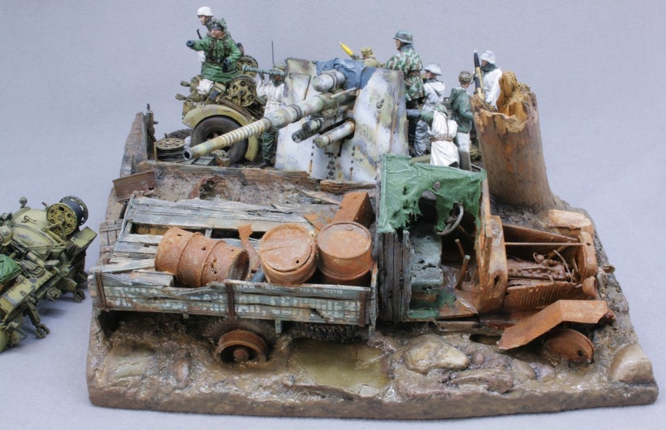 Pro Built German 88 mm cannon + Russian truck DIORAMA 1/35 scale 12 ...