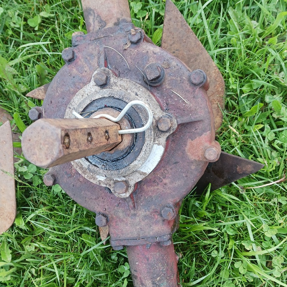 Vintage Gravely Walk Behind Cultivator Hole Auger 2 Augers | eBay