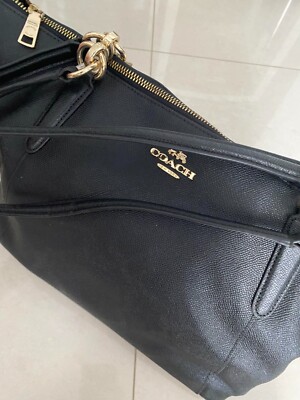 Coach $275 "Town" Black Pebbled Leather Handbag / Tote 192643946262| eBay