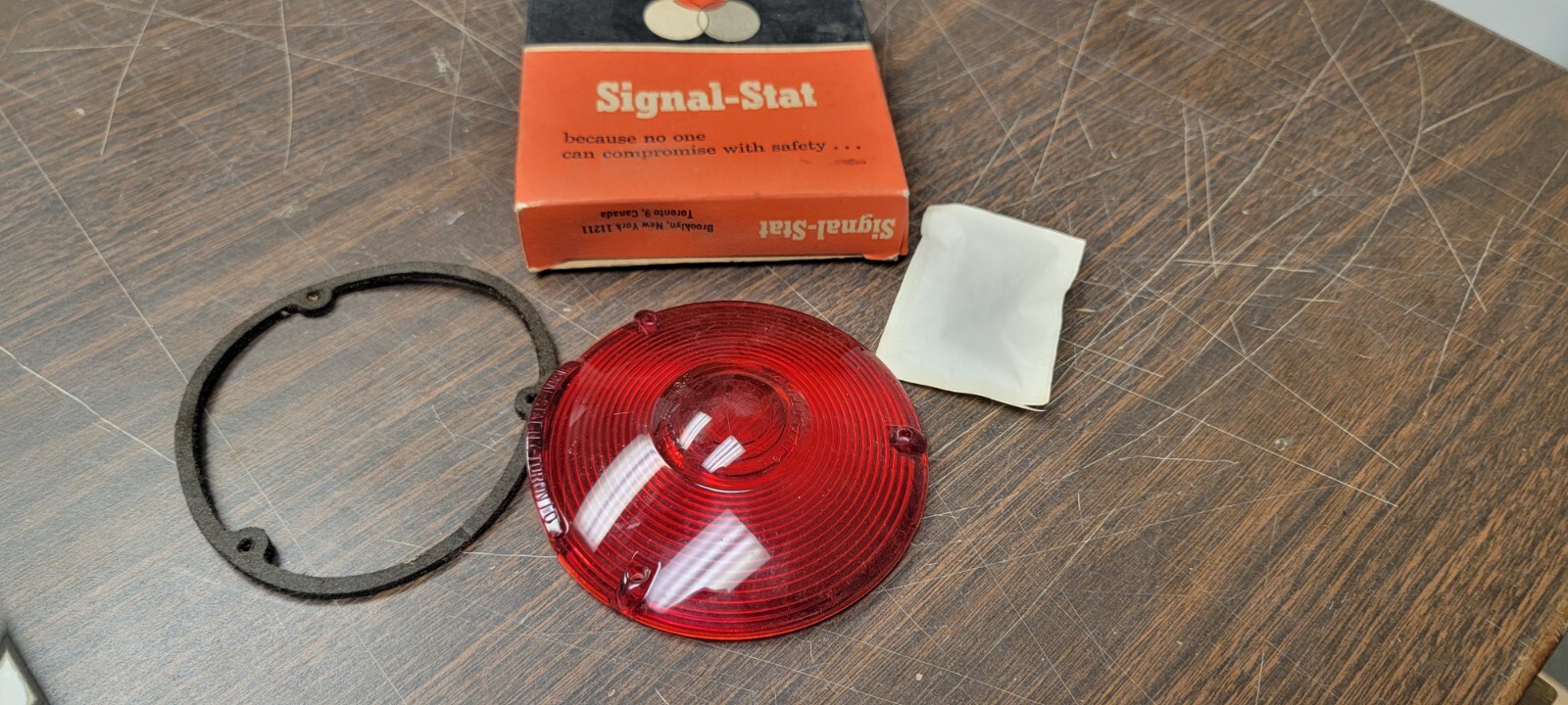 NOS Signal-Stat Cyclostat Red Circular 4 1/8" Light Reflector Lens SAE ...