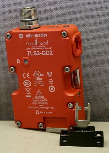 Allen-Bradley Rockwell TLS2-GD2 GuardMaster Guard Locking Switch with ...
