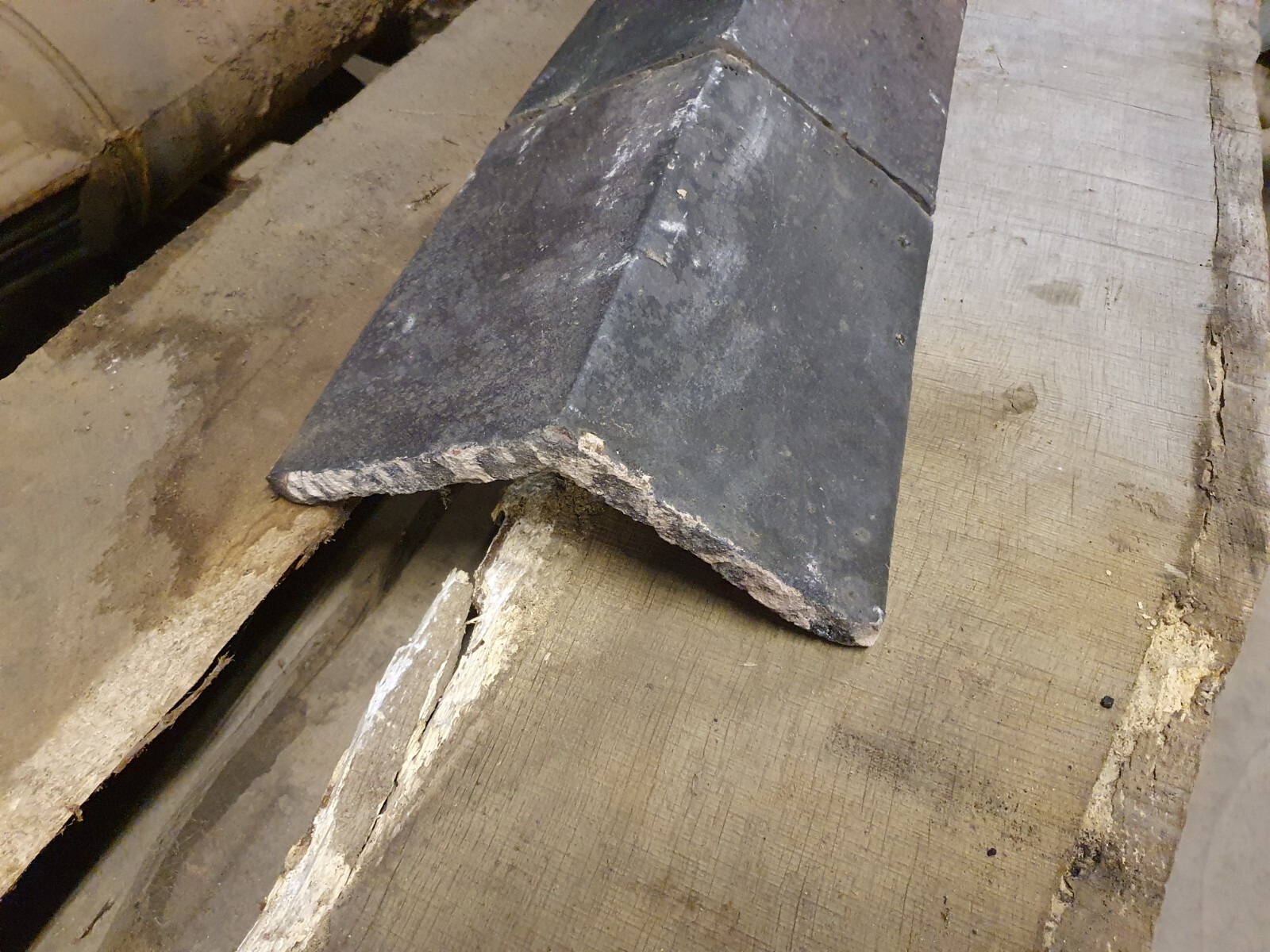 Reclaimed Staffordshire blue angled wall coping tops copers toppers 37 ...