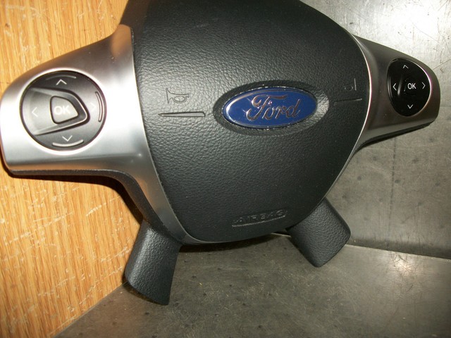 12-16 Ford Focus Steering Wheel Mounted Bag Horn Button Cruise Controls ...