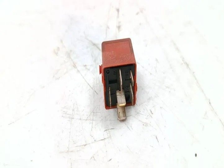 BMW 5 Touring E34 Relays 6136 V23134A52X273 1393404 1.80 Petrol 85kw ...