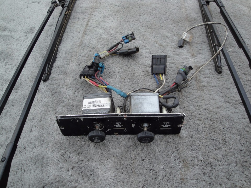 MCI COACH BUS PARTS 102DL3 D4505 D4000 ELECTRIC WIPER MOTOR KIT (NO ...