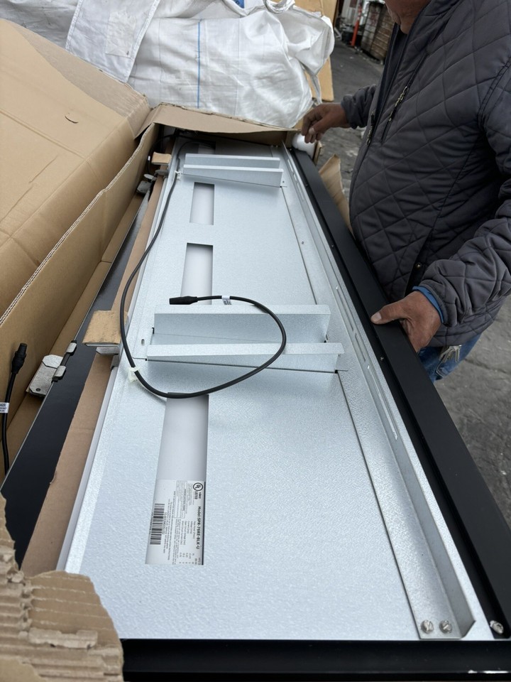 Sunpower solar roof tile SPR-76-RE-BLK-U 2 ROOF TILES PER BOX | eBay