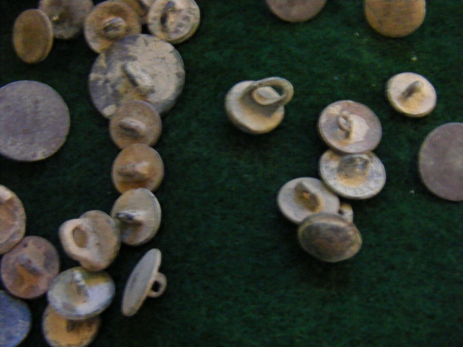 Lot of 30 MEDIEVAL to 1700s metal buttons,..@ 2 pieces Rough Emerald ...