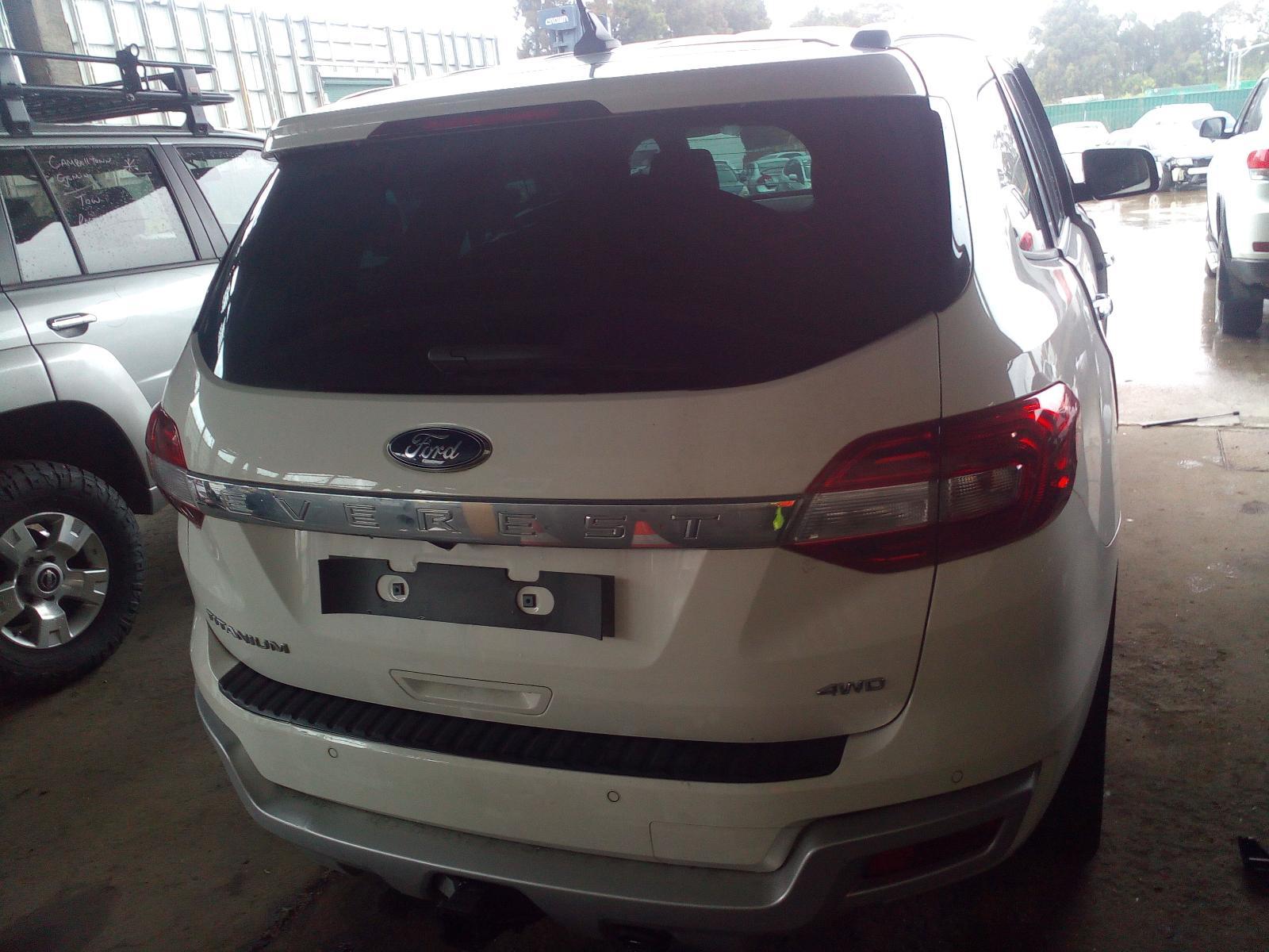 FORD EVEREST INSTRUMENT CLUSTER AUTO T/M, AMBIENTE, UA, 04/17- 17 18 19 ...