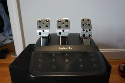 Logitech g29 with shifter good working condition with brand new shifter ...