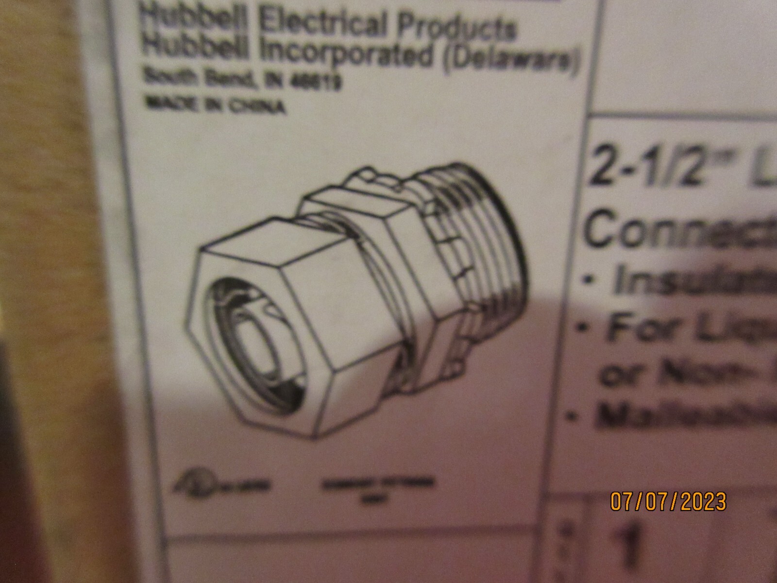 Hubbell/Raco 3520 2 1/2" Liquid-Tight Straight Connector FP 1 pc NEW IN ...