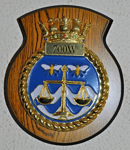 700W Naval Air Squadron mess plaque crest RNAS FAA Intensive Flying ...