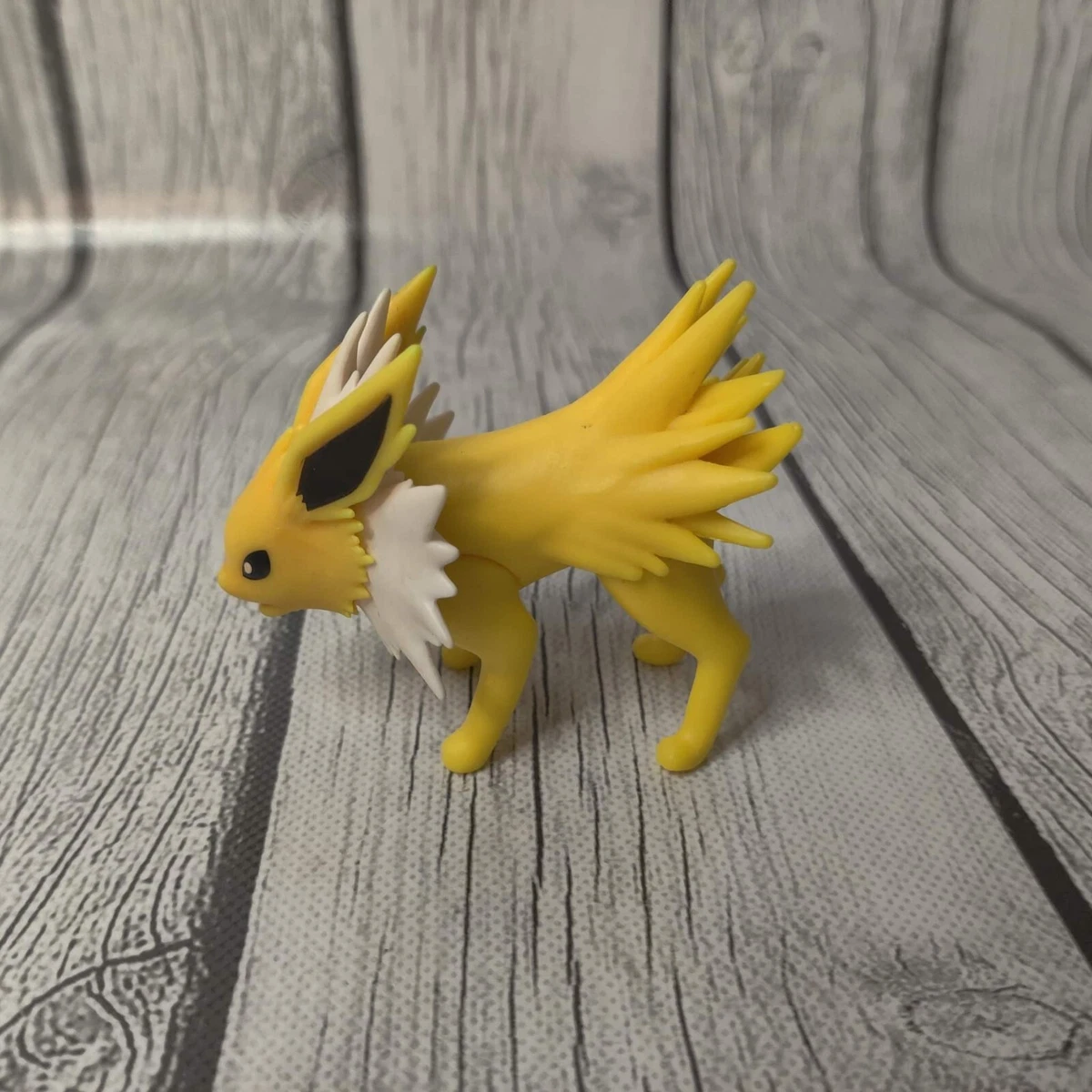 Pokemon Jolteon Evolution