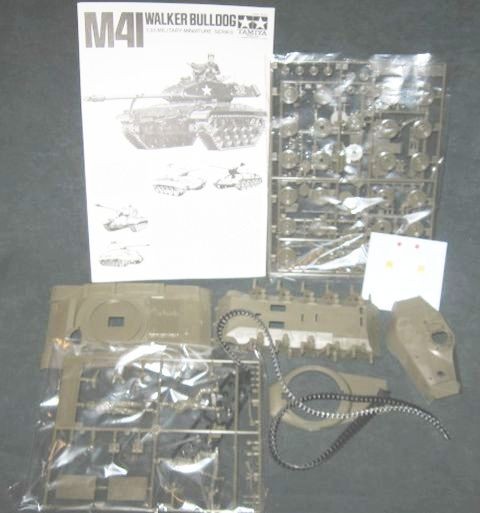 1975 Tamiya M41 U.S. Tank Walker Bulldog Model Kit | eBay