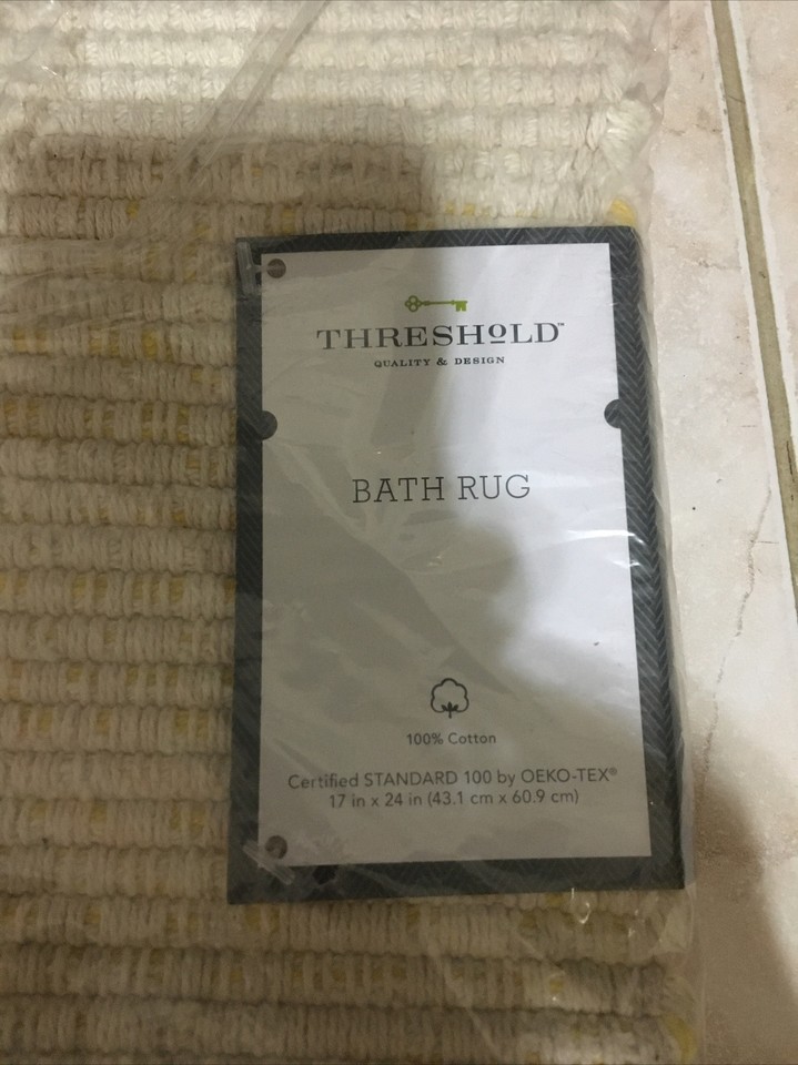 THRESHOLD Quality & Design 100% Cotton 17x24 Bath Rug Yellow/ Green ...