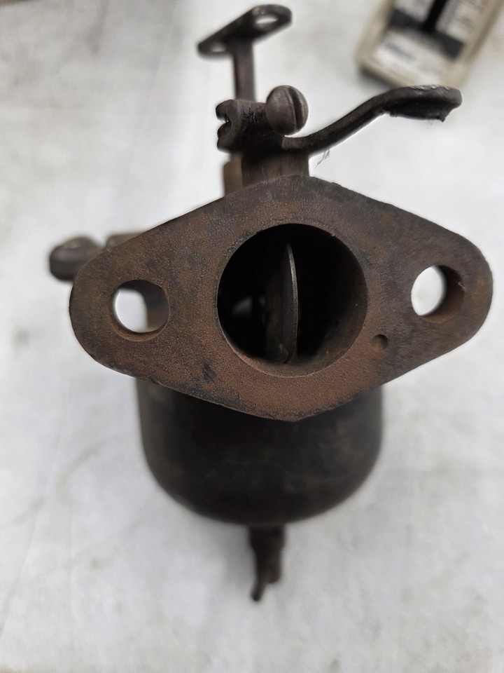MODEL T FORD CARBURETOR HOLLEY N/H LOOKS COMPLETE LEVERS MOVE GOOD ...