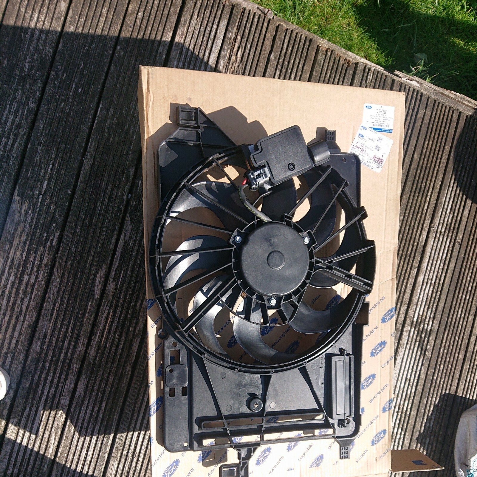 Ford Focus Radiator Fan 1.5 Tdci Diesel 2015-2018 MK3 8V61-8C607-EE ...