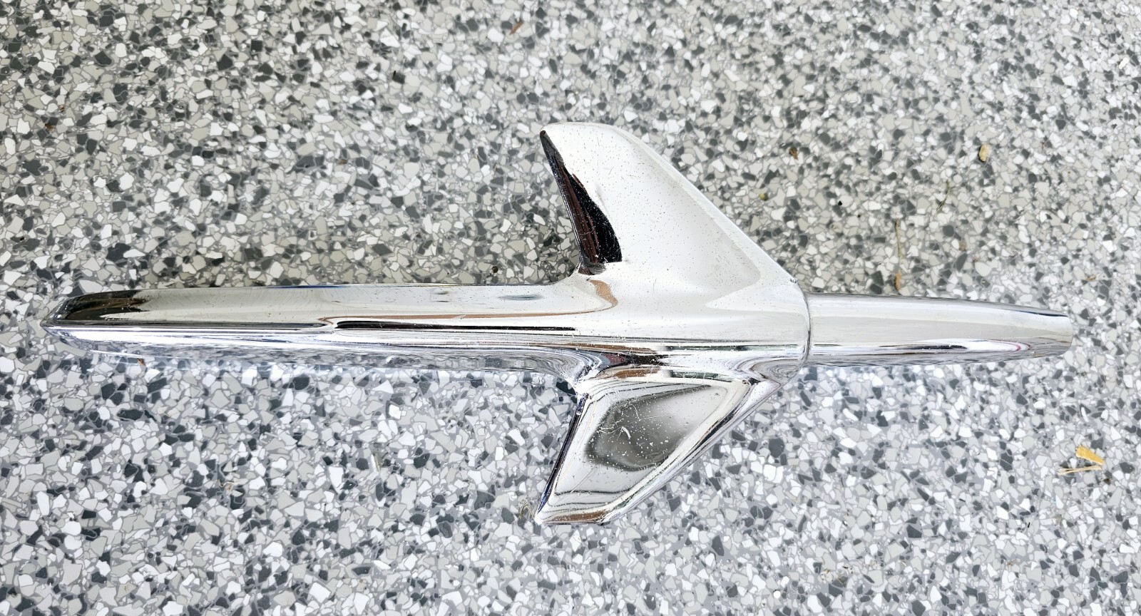1951-1952 Chevrolet Hood Ornament Emblem Genuine GMC #11 Original Used ...