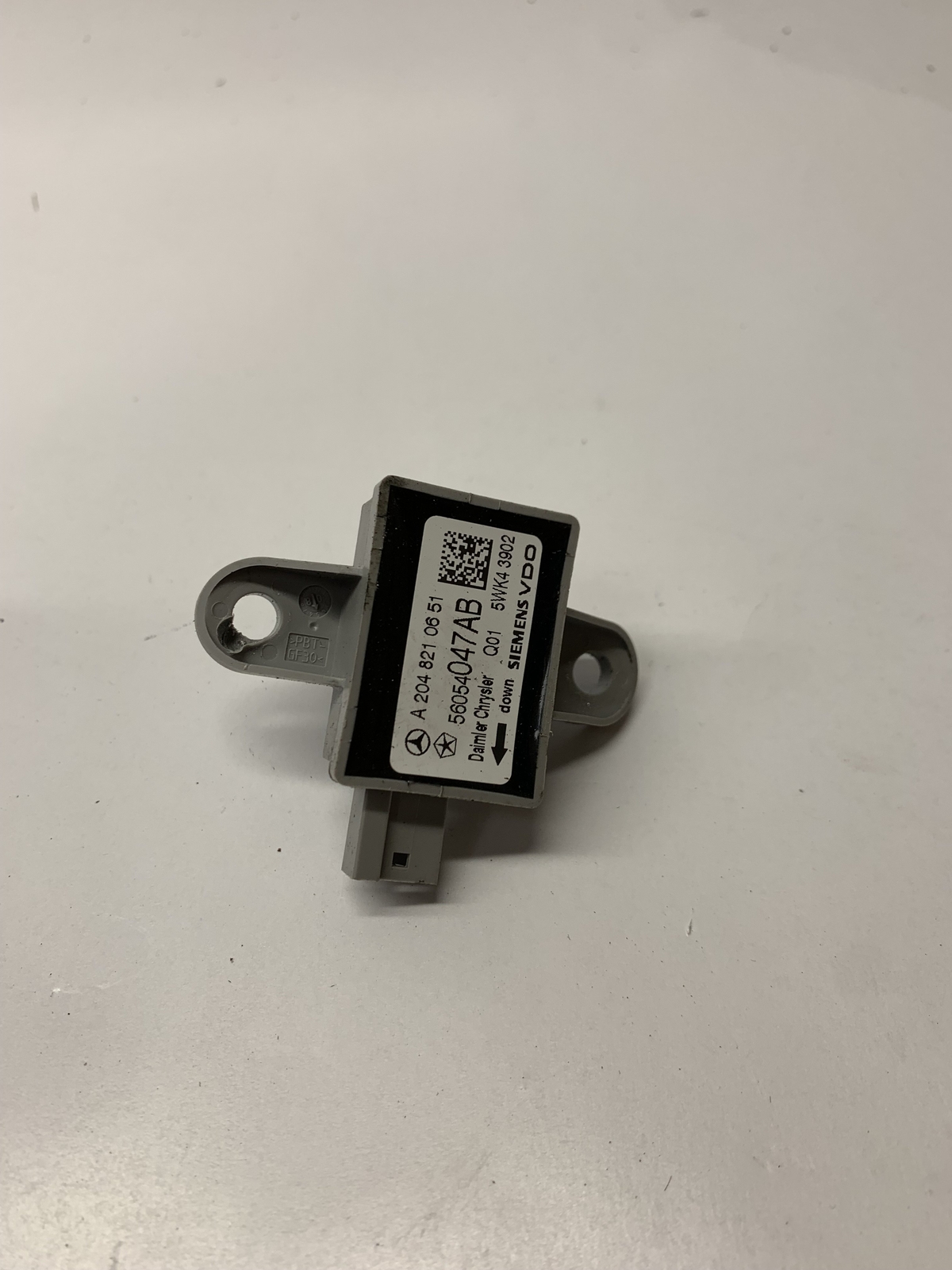 2009 MERCEDES-BENZ C W204 C 300 Front Left Impact Sensor A2048210651 3. ...