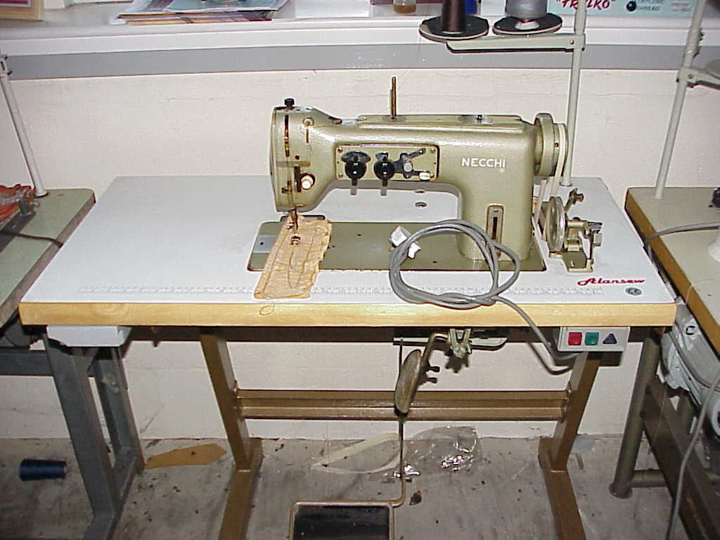 Necchi Model 535fa Free Arm Zig Zag Sewing Machine Ebay