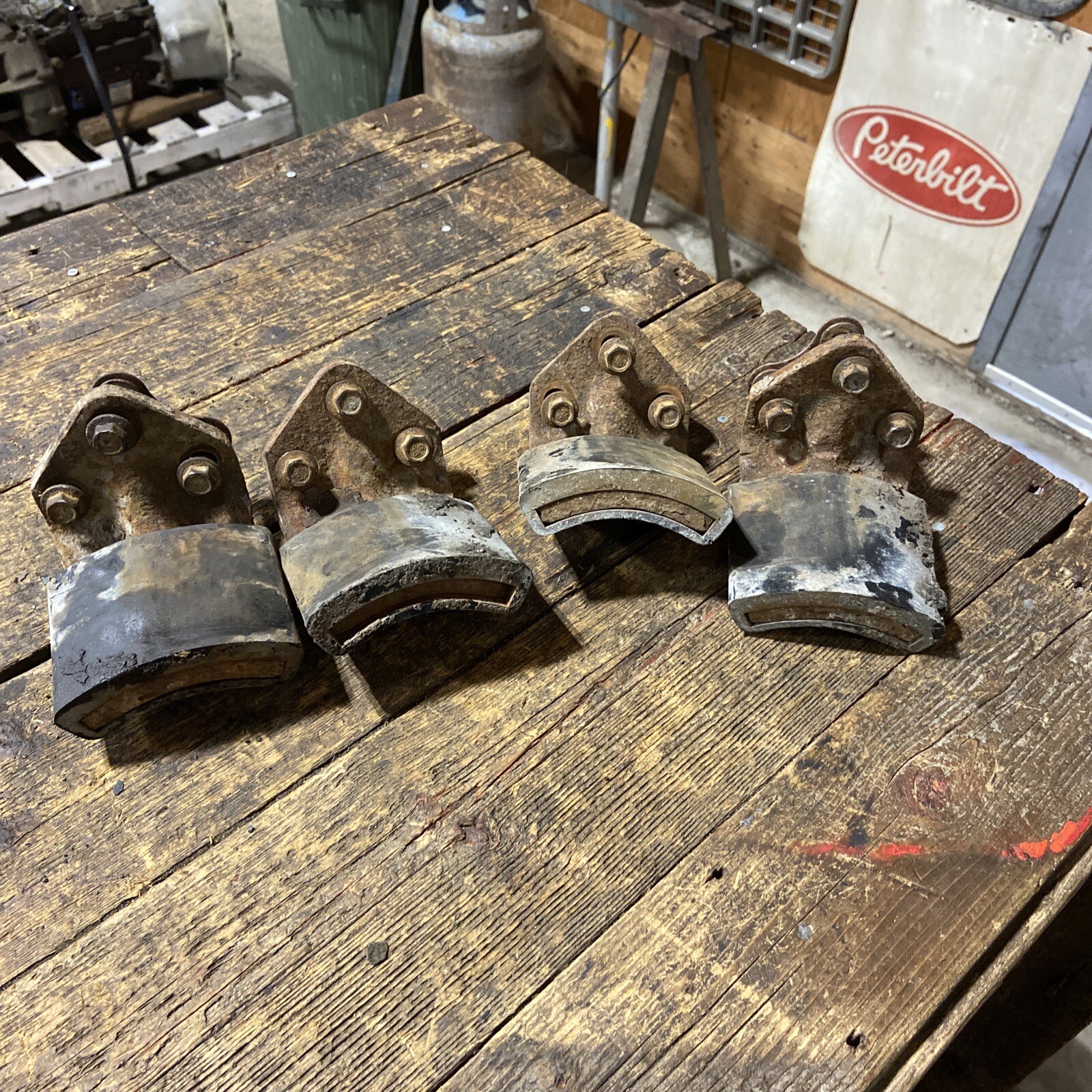 OEM SET 1994 - 2002 DODGE RAM 2500 3500 CUMMINS OVERLOAD SPRING PERCH ...