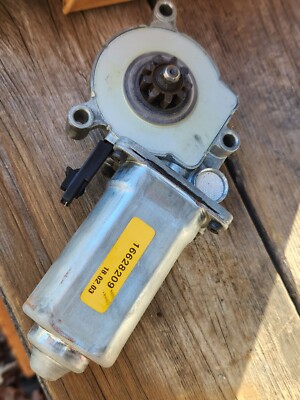 NOS Genuine GM AC Delco 22143947 Rear Side Door Power Window Motor ...