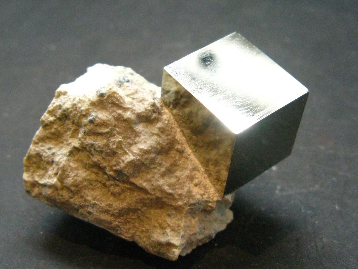 Perfect Pyrite Cube
