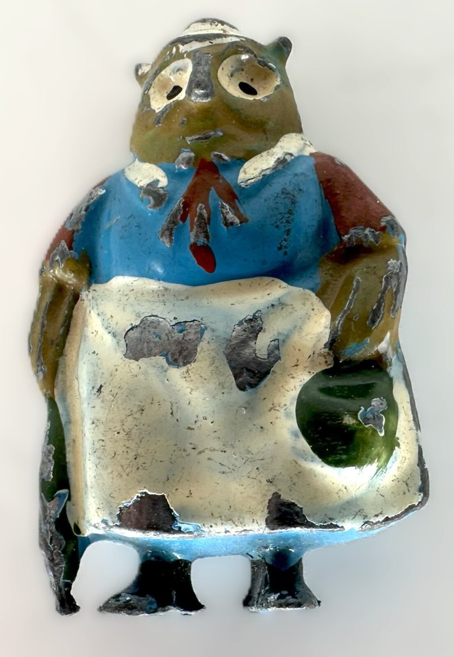 Cococubs Lead Figure - Granny Owl - Britains - Cadbury Cocoa-Wise ...