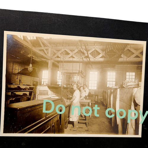Vintage 1920s Girl Women FACTORY WORKERS Photo Garment Occupational ...