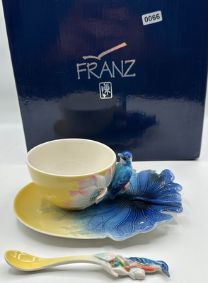 Franz Hand Sculptured Porcelain Kingfisher Teacup Saucer & Spoon Set ...