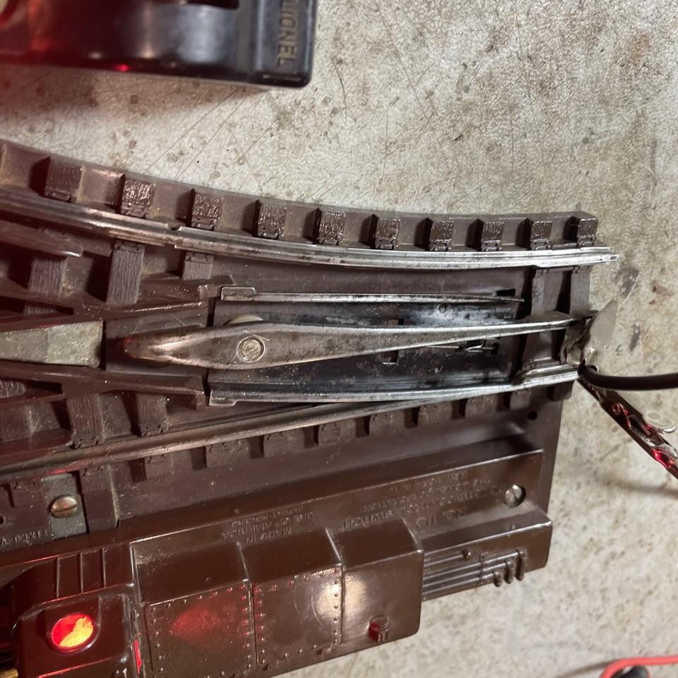 Lionel 112 Super O Right Hand Turnout Switch With Pins #161 | eBay