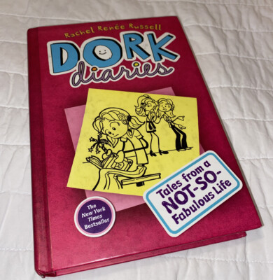 Dork Diaries: Tales from a Not-So-Fabulous Life 1 by Rachel Renée ...