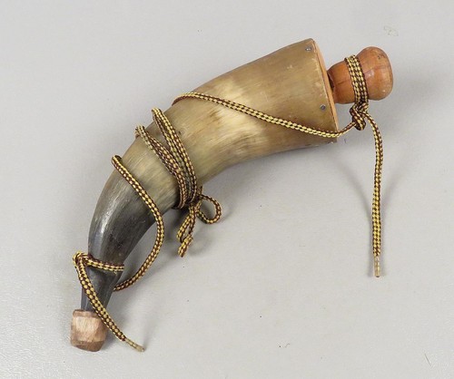 SMALL 9 Inch POWDER HORN Flask Muzzleloader Rifle Pistol Muzzleloading ...