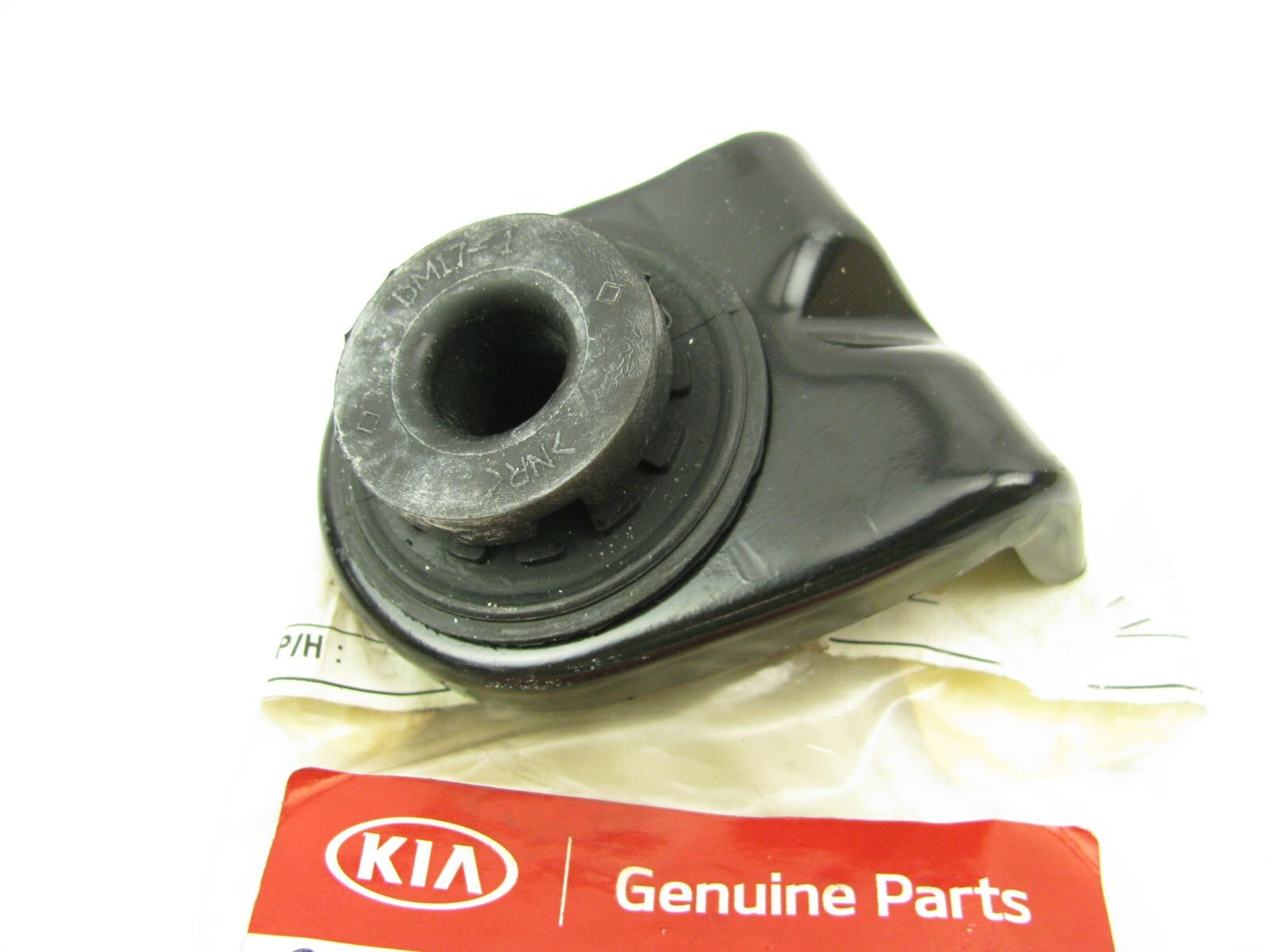 2011-2015 Kia Sorento Radiator RIGHT Upper Mount Bracket OEM ...