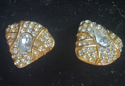 Vintage Monet Fan Shell crystal 80s Goldtone PIERCED Earrings Classic ...