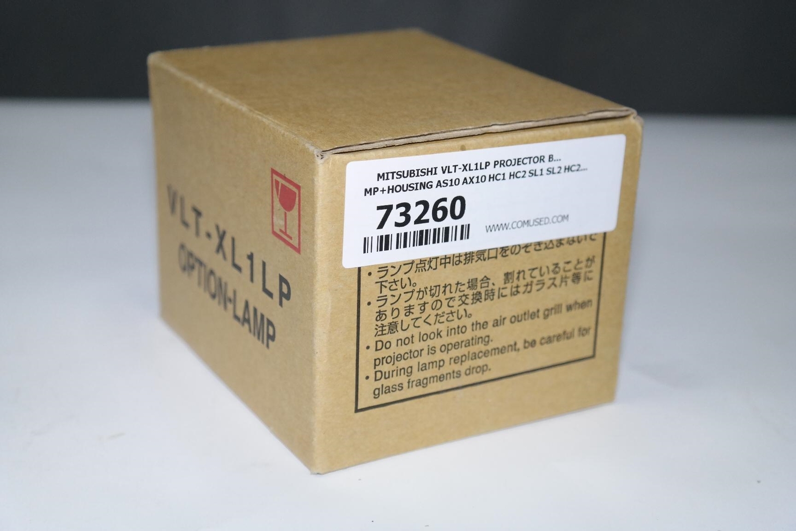 Original Ushio VLT-XL1LP Replacement Lamp & Housing for Mitsubishi ...