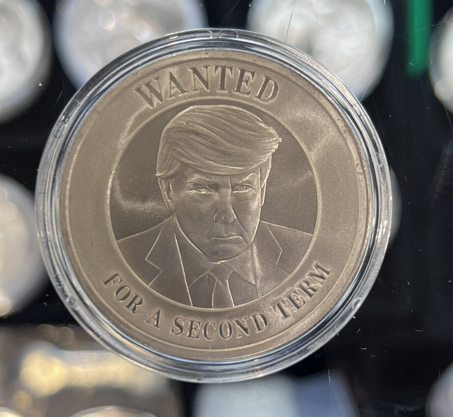 *NEW* 1 Oz Silver Trump “WANTED” for A Second Term mug Shot In Capsule ...