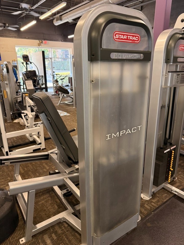 Star Trac Impact Leg Press – Commercial Gym Equipment – Local Pickup ...